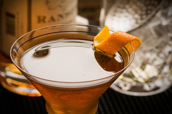 A martini with something in it — the Ford Cocktail – Cold Glass